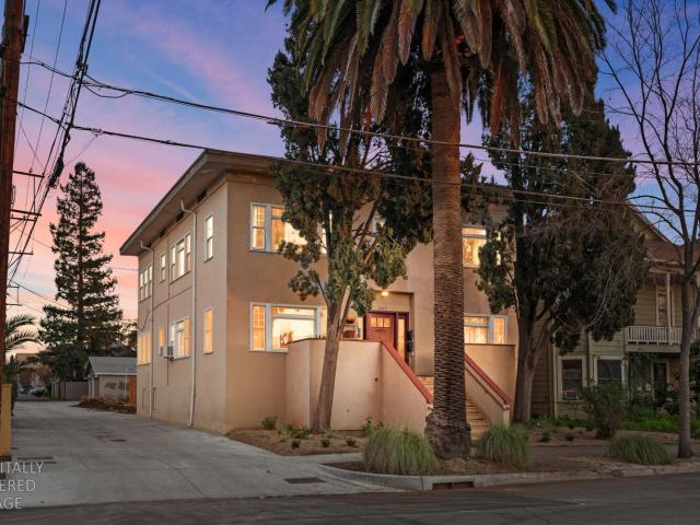 1717 26th St, Sacramento, CA 95816 | MLS #226060
