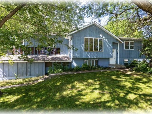 1717 7th Ave # A, Rapids City, IL 61278
