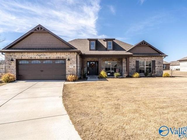 17187 Calcite Dr, Athens, AL 35613