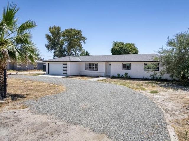 17189 Iona Ave, Lemoore, CA 93245