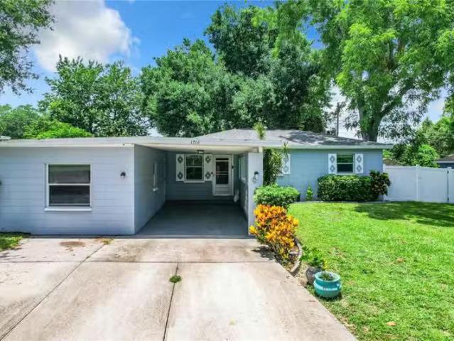 1718 BAYVIEW DR, LAKELAND, FL 33805 Single Family Residence Fo.