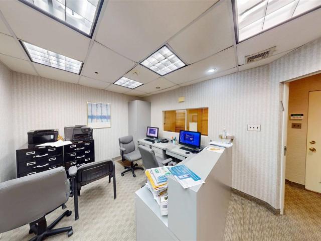 1718 E 17th Street First floor