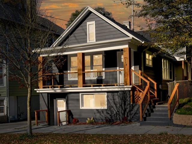 1718 E Bradford Ave Unit 1720, Milwaukee, WI 53211