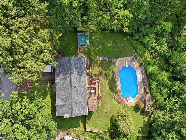 1718 Lake Wood Circle