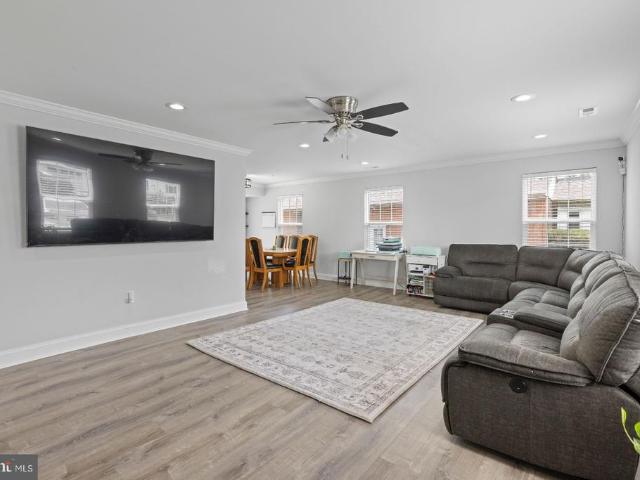 1718 Pinewood Drive
