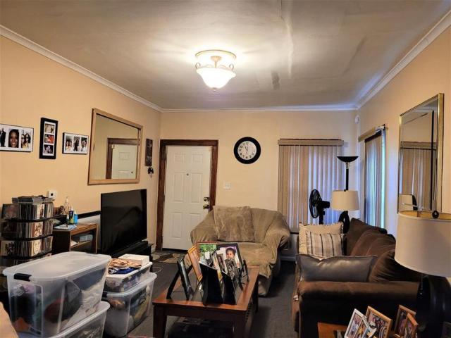 1718 Roosevelt Place