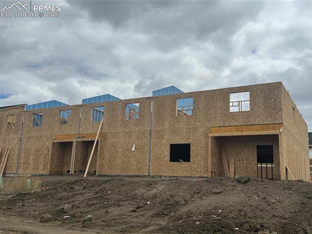 1718 Sandtoft Heights