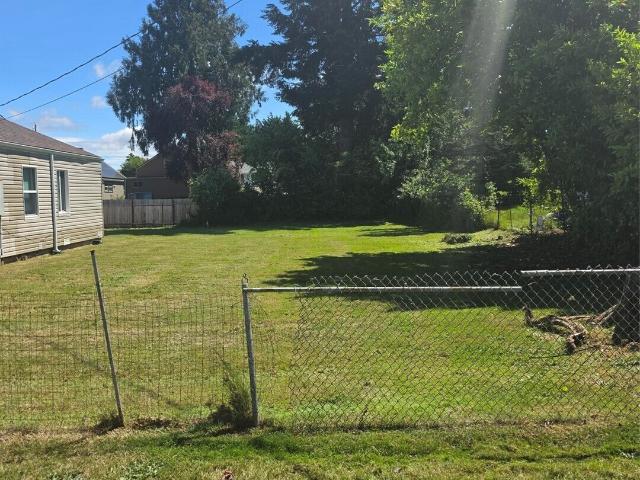 1718 Snyder Avenue