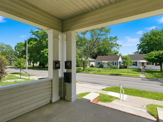1718 Spring Street