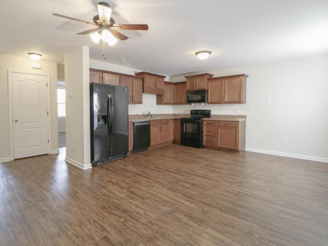 1718 Thistlewood Drive #B