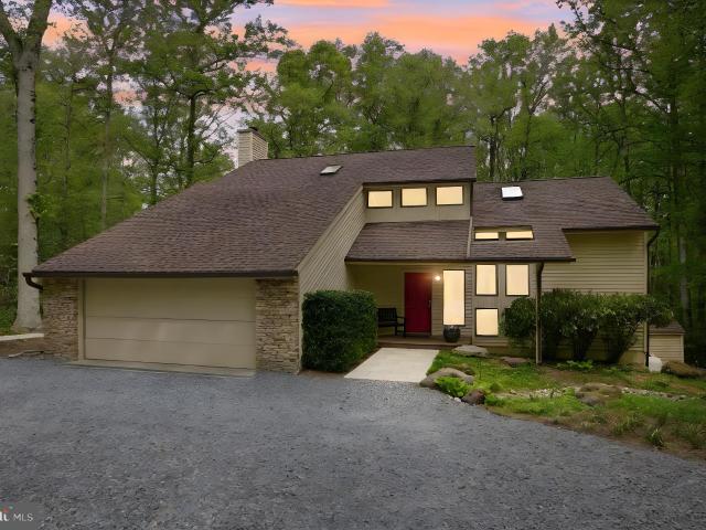 1718 Woodlore Rd, Annapolis, MD 21401 | MLS #MDAA2142 | Compass