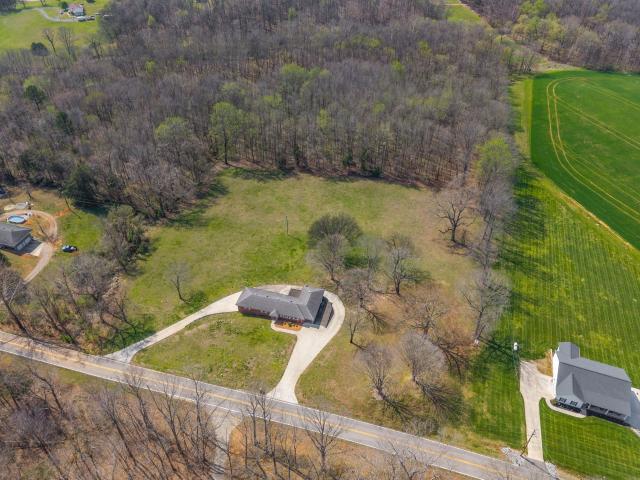 1718 7 Mile Ferry Rd, Clarksville, TN 37040 | MLS #3159