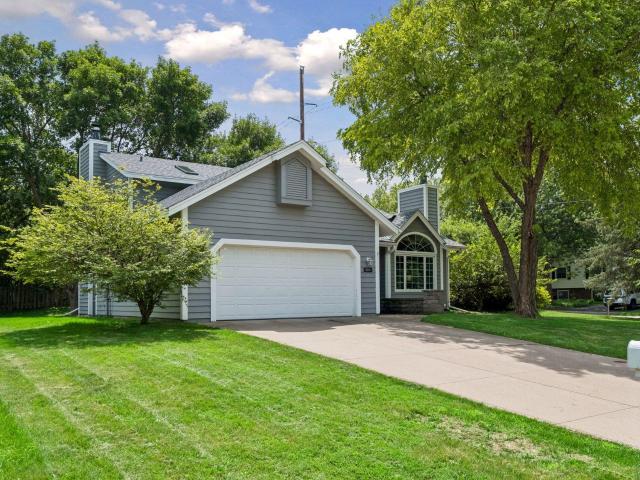 17195 Daniel Lane