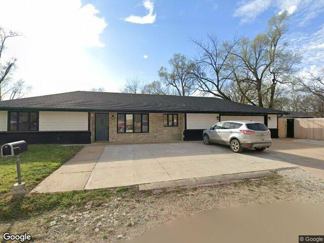 1719 Maris St, Winfield, KS 67156