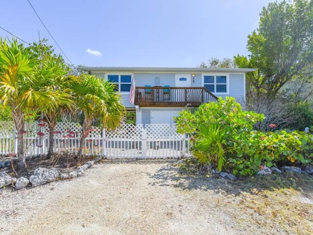 1719 Narcissus Ave, Big Pine Key, FL 33043