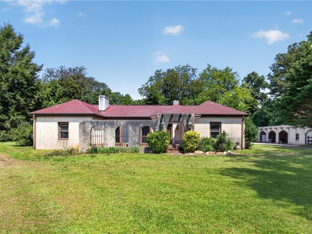 1719 Old Central Road