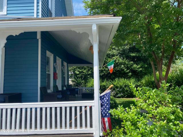 1719 Beverly Avenue Unit FRONT