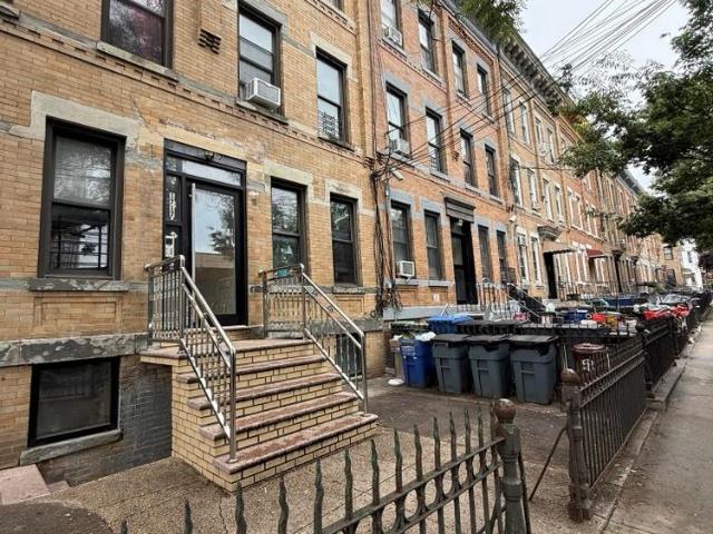 1719 Bleecker Street