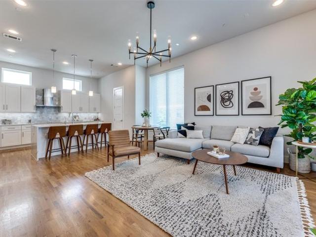 1719 Caddo St Apt 101, Dallas, TX 75204