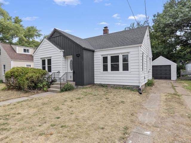 1719 Carney Ave, Rockford, IL 61103