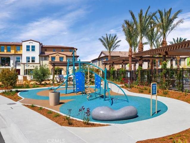 1719 Crabapple Way, Oceanside, CA 92056