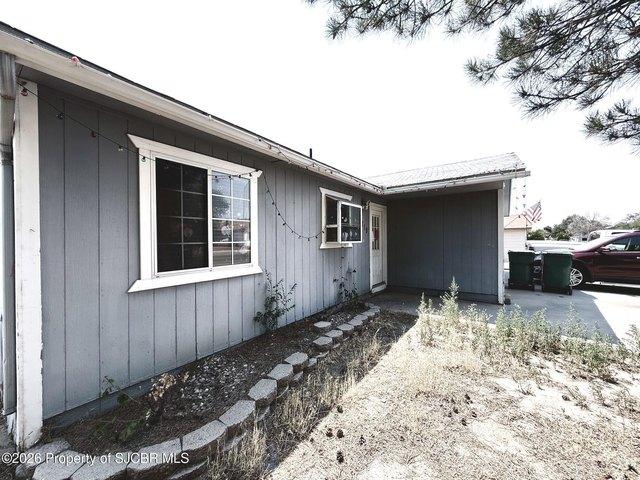 1719 E 21st St, Farmington, NM 87401