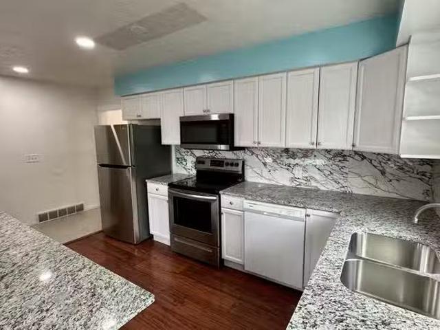 1719 E Fort Union Blvd ELB 1 1719 E Fort Union Blvd #1