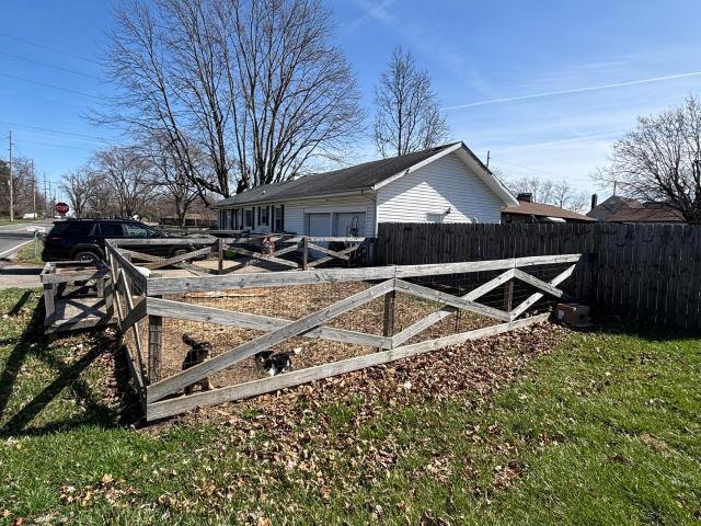 1719 Lindberg Road