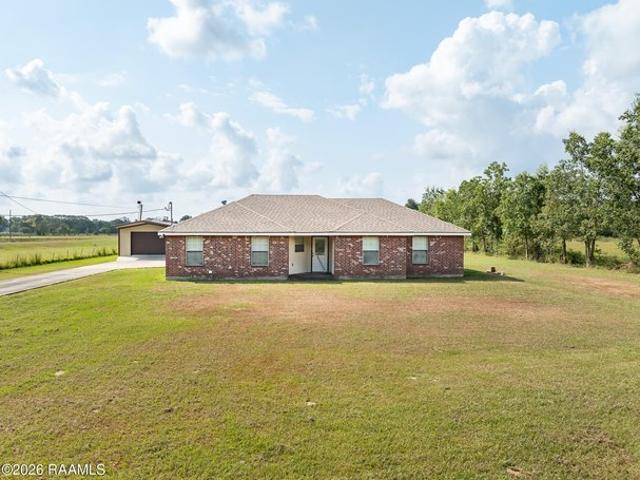 1719 Pointe Verte Rd, Washington, LA 70589