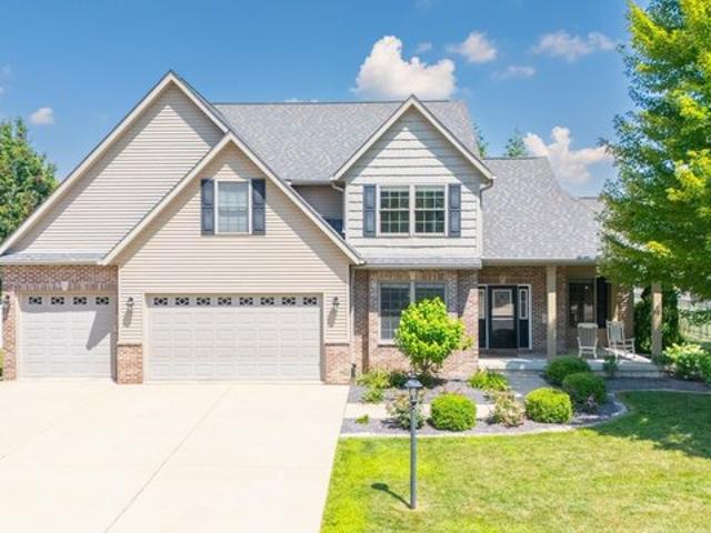 1719 Sycamore, Washington, IL 61571