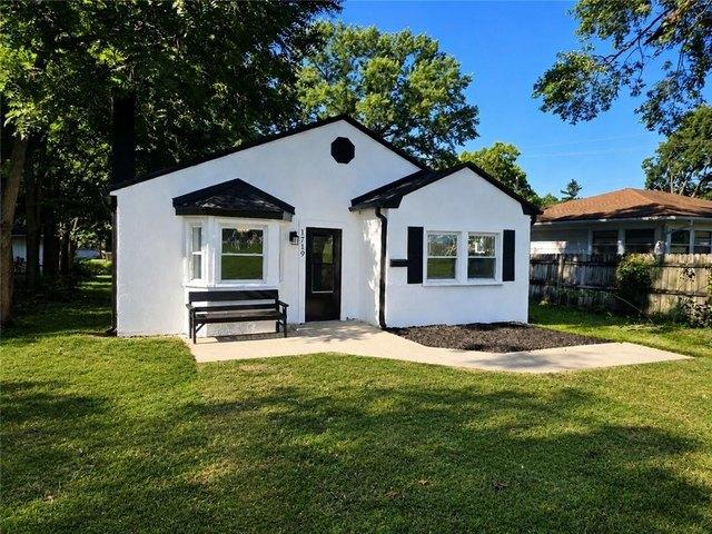 1719 W 3rd St, Sedalia, MO 65301