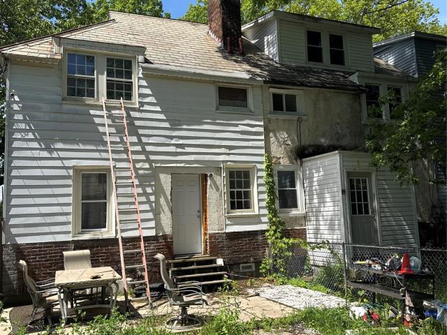1719 W 14TH Street