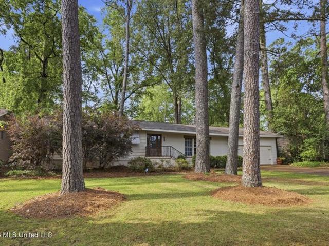 1719 Wilhurst St, Jackson, MS 39211