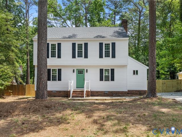 1719 Woodyshade Circle