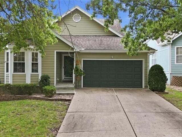 17103 E 45th St S, Independence, MO 64055