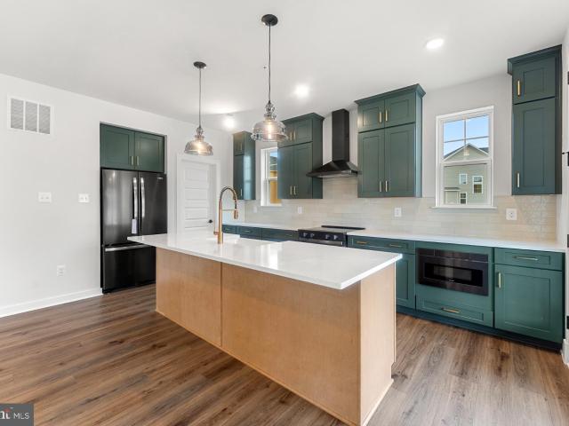 17100 Evans Way, Poolesville, MD 20837 | MLS #MDMC2222 | Compass