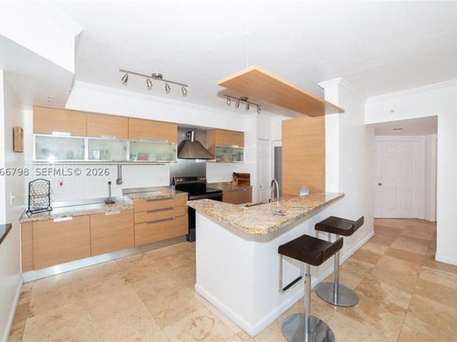 17100 N Bay Rd Apt 1501, Sunny Isles Beach, FL 33160