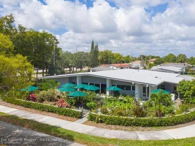 17100 NE 22nd Ave, North Miami Beach, FL 33160