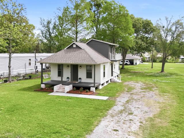 17100 Parker Heights Rd, Prairieville, LA 70769 | MLS #BR2026006 | Compass