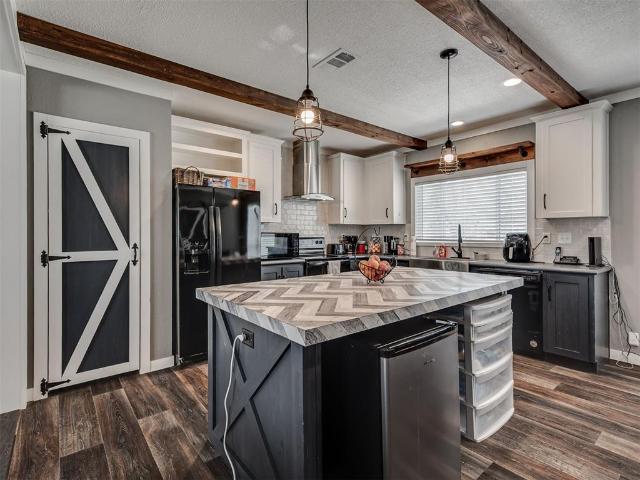17100 Rolling Meadows