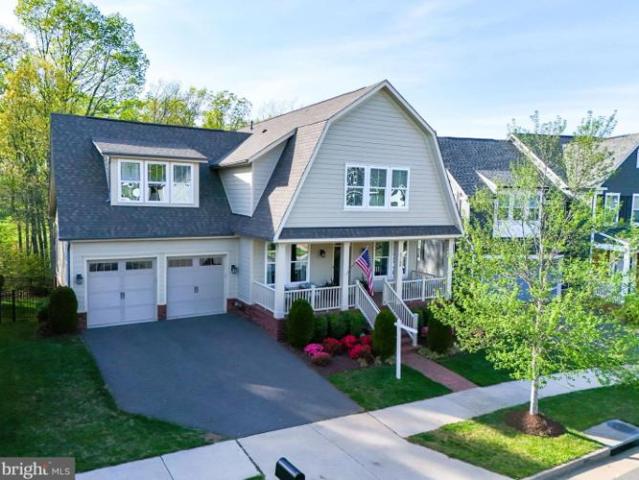 17108 Gullwing Dr, Dumfries, VA 22026