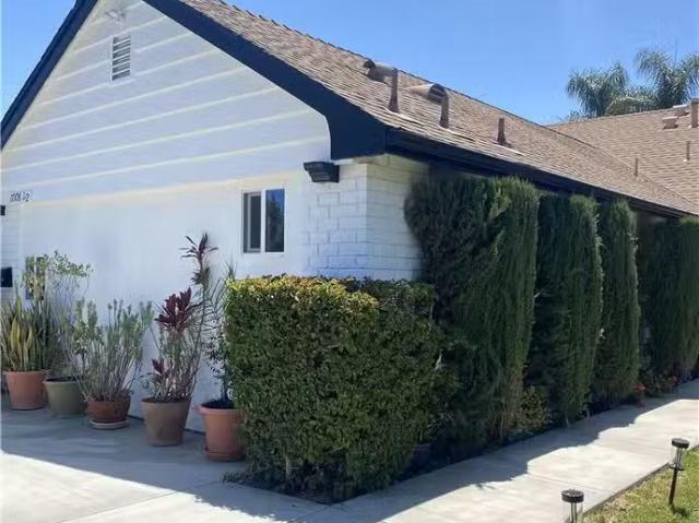 17108 Minnehaha St, Unit A, Granada Hills, CA 91344 MLS #SR25.