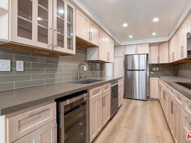 1710 Malcolm Ave Apt 303, Los Angeles, CA 90024
