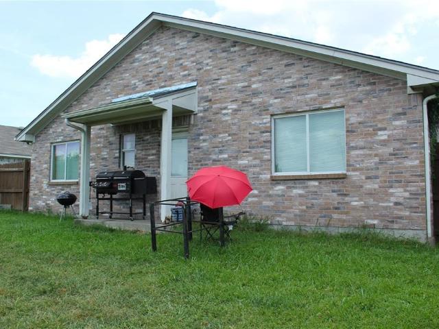 1710 Manor Garden Curv, Greenville, TX 75401 | MLS #21241 | Compass