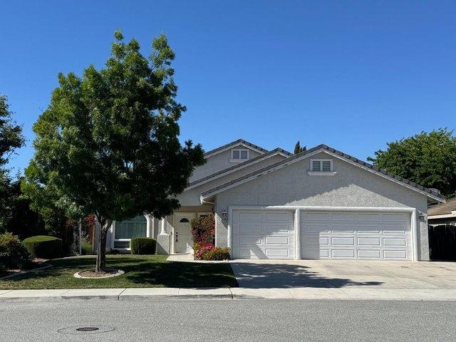 1710 Monte Vista Dr, Hollister, CA 95023