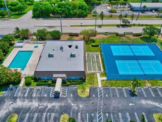 1710 NW 18th Ave Apt 204, Delray Beach, FL 33445