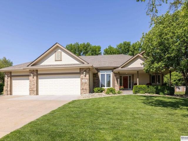 1710 N 212th St, Elkhorn, NE 68022