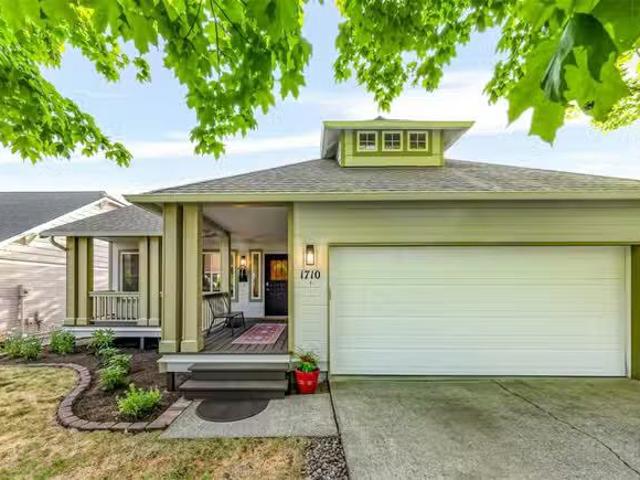 1710 AKRON CT, BELLINGHAM, WA 98226 Single Family Residence Fo.