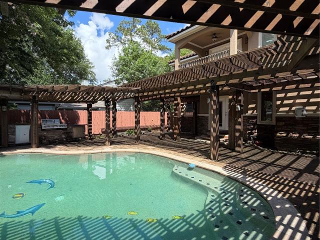 1710 Castlerock Drive