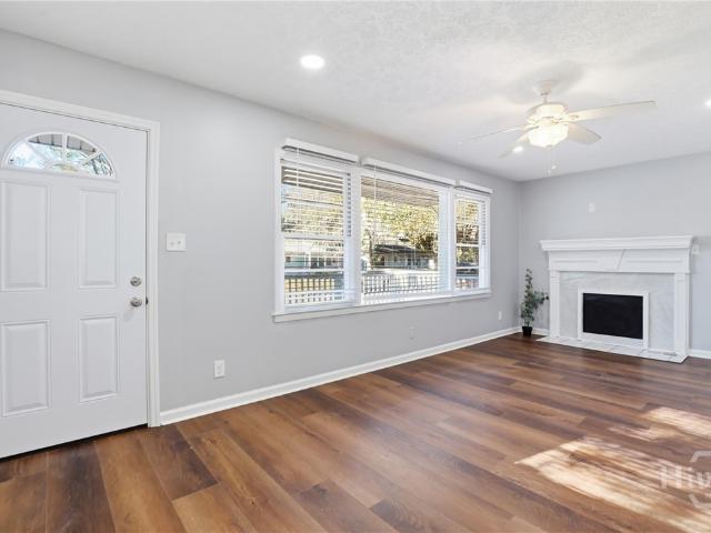 1710 E 59th Street